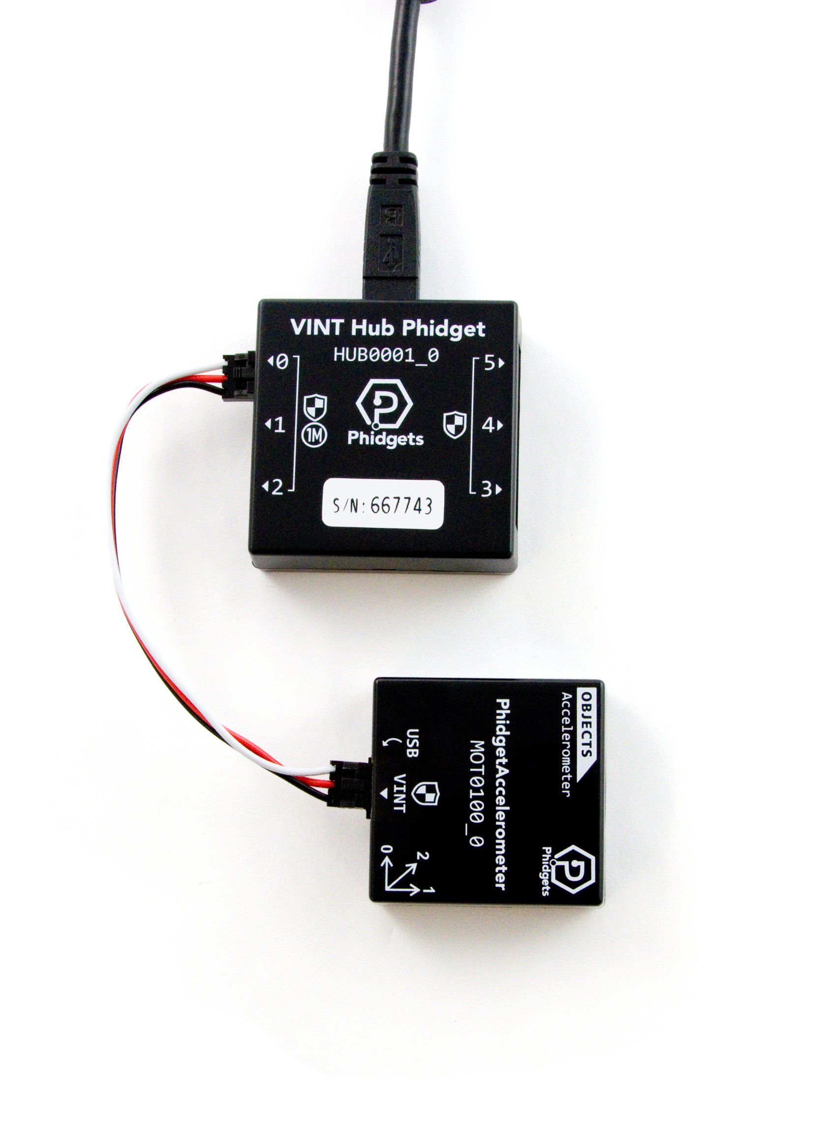 PhidgetAccelerometer - MOT0100_0 - Phidgets